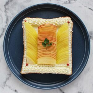 50 Whimsical Toast Art Creations by a Japanese Artist (Fresh Designs)